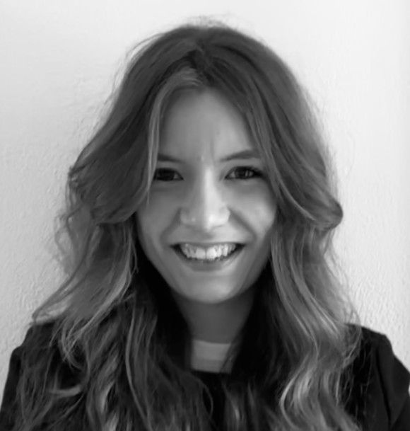 TOUR D’HORIZON DES NOUVEAUX ADHÉRENTS : Julia THEBAULT-LAURIER - APACOM